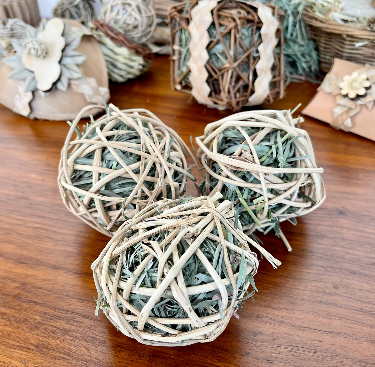 Hay & Fruit Toss (3 pk) – Well Kept Rabbit